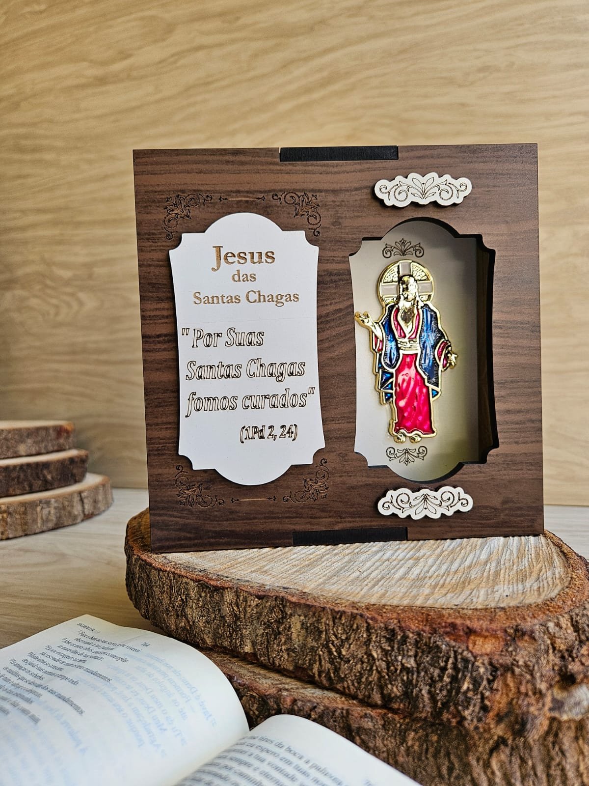 Nicho Decorativo Jesus das Santas Chagas | Arte Encanto