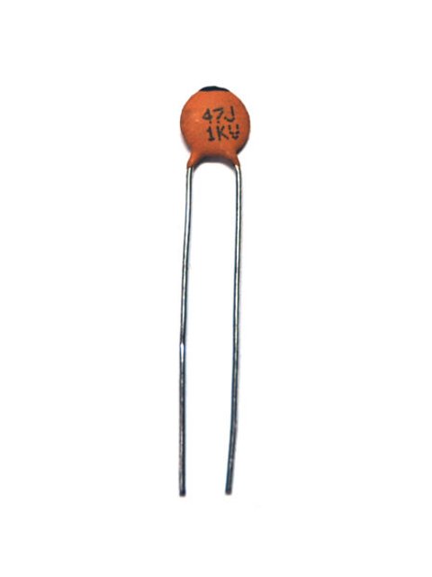 CAPACITOR CERÂMICO 47PF / 1KV 5MM | Erkatron Comercial Eletrônica