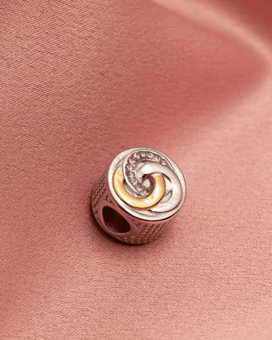 Berloque Aro Triplo Cravejado Silver E Gold - Rahra Soul | RAHRA ...
