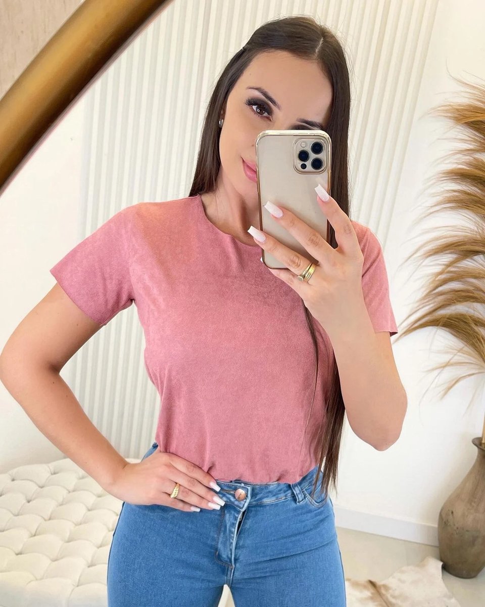 Blusinha de Suede com Manga Rose - Larisse | Iara Fashion