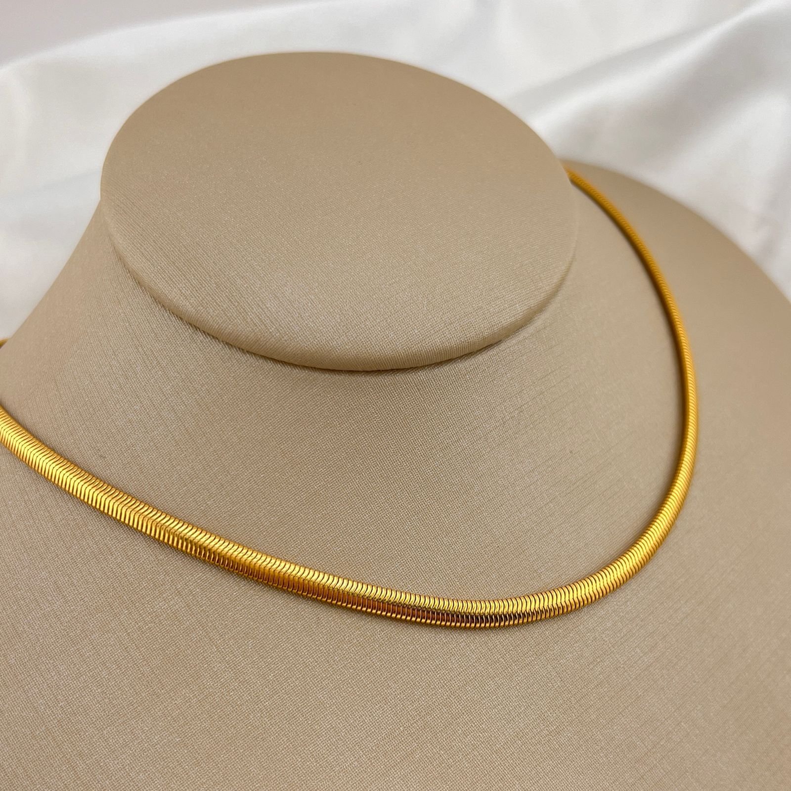 Colar Snake Malha Dourado 4mm | Empório Glam