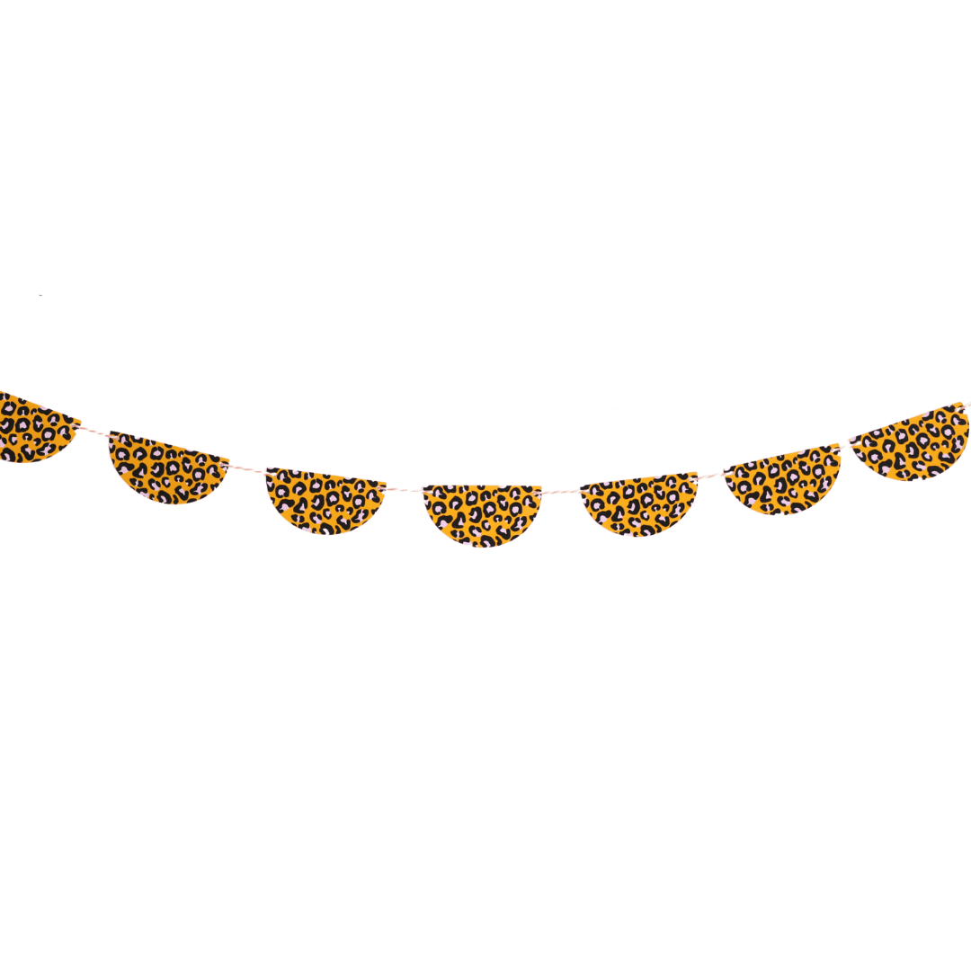 - Bandeirola Mini Meia Lua - Oncinha | 🎉 OPA Festas | Decoração ...