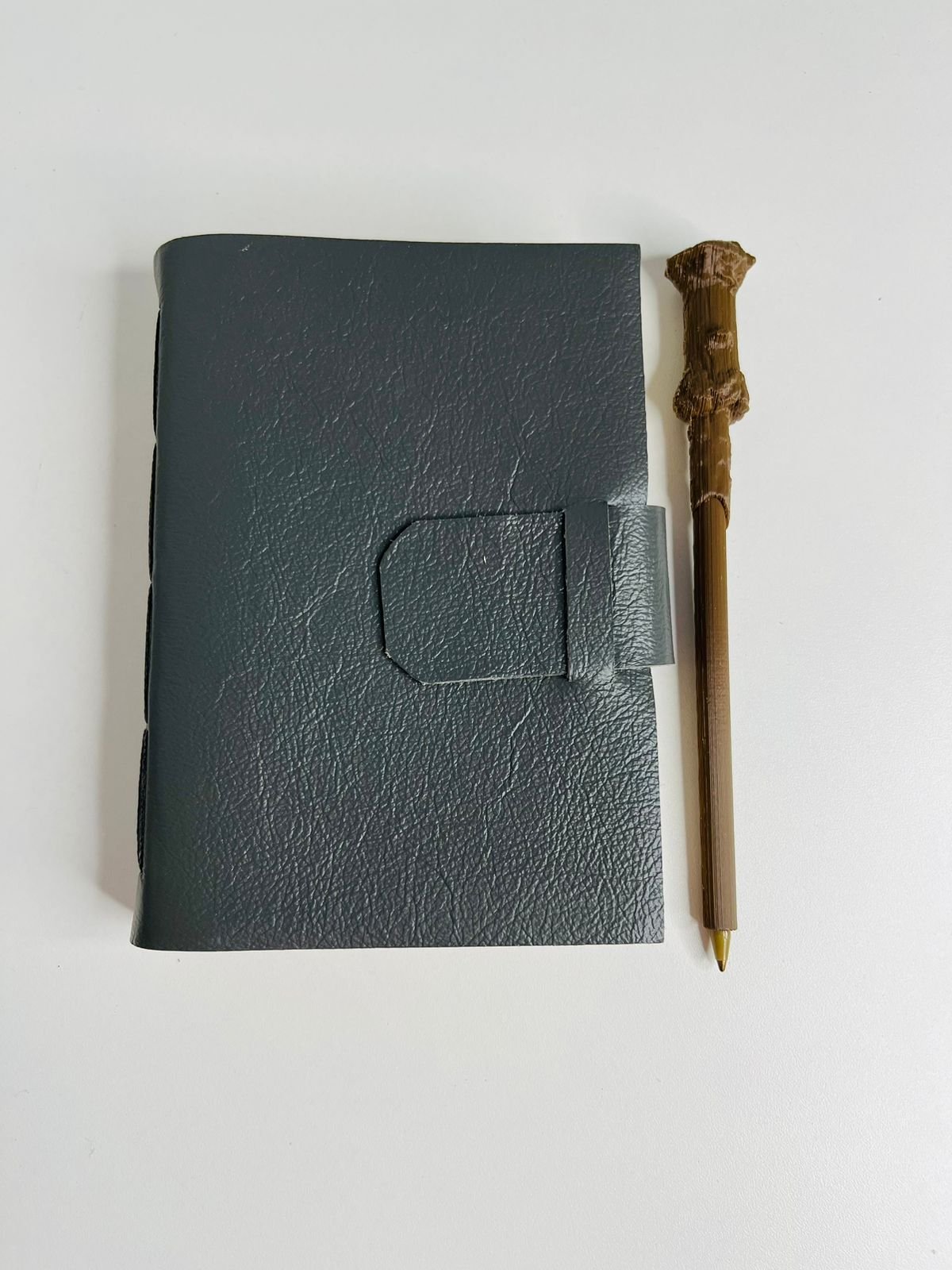 O Diário de Tom Riddle (Harry Potter) | Mila Miloca Ateliê