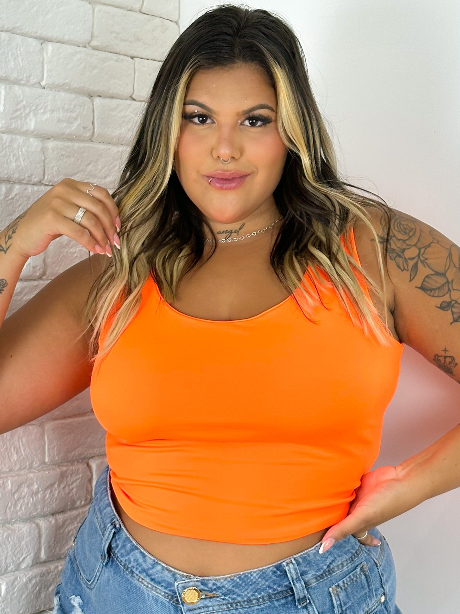 Top Plus Size Reforçado Cropped Super Sustentação GG - 42/46 e XG - 48/ ...