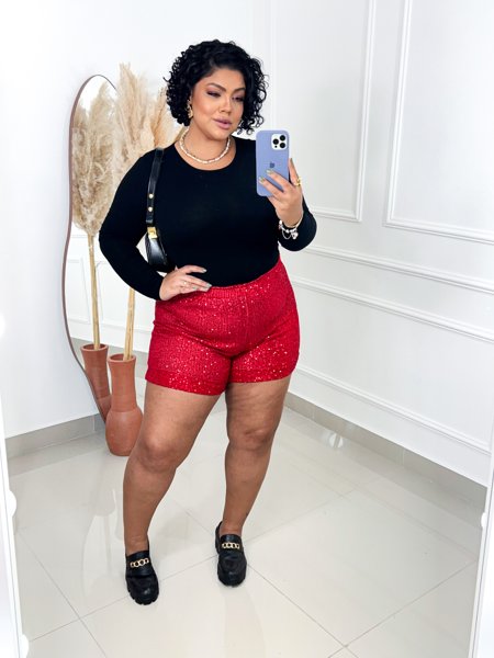 Short Feminino Plus Size Paetê Modelagem Ampla com Forro (Short Miami ...