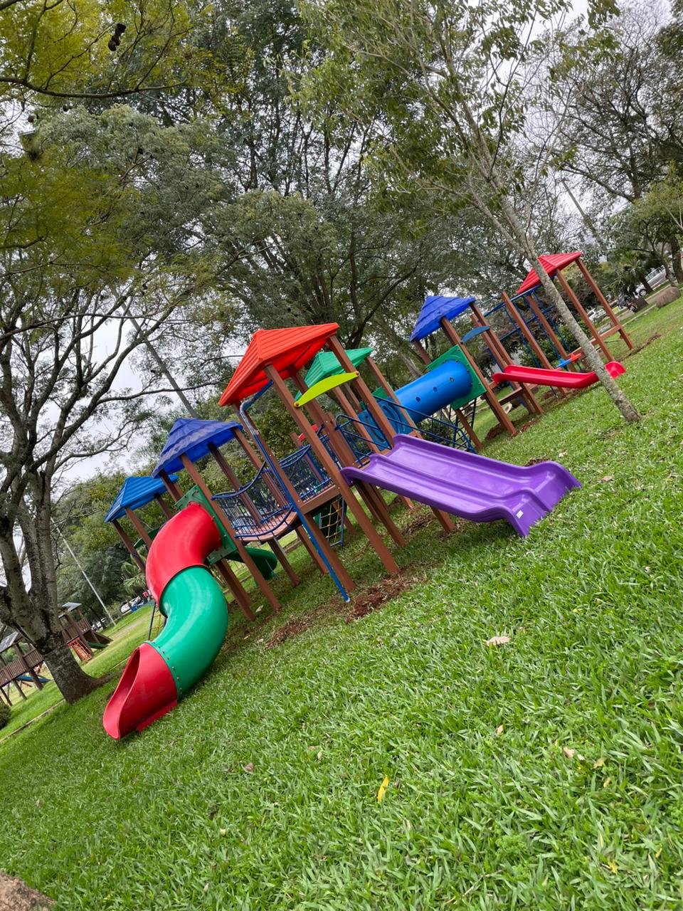 PLAYGROUND COM 7 TORRES MC7070 | Móveis Cacique
