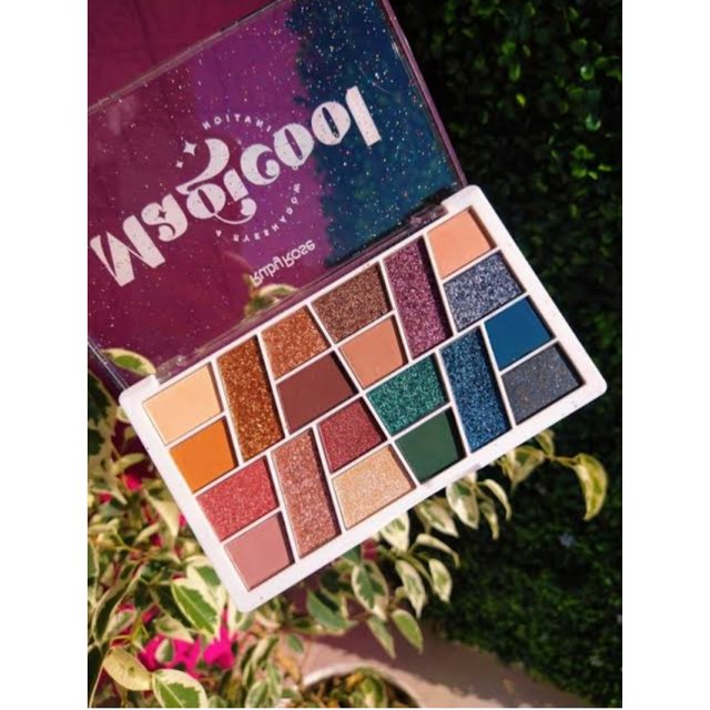 Paleta de sombras magicool Ruby Rose | Maiara Beauty