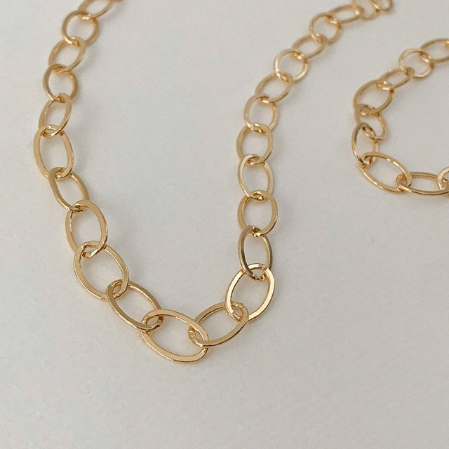 Colar Elo Oval Longo Leve Banhado Ouro 18K - Raiza Delize | Raiza ...