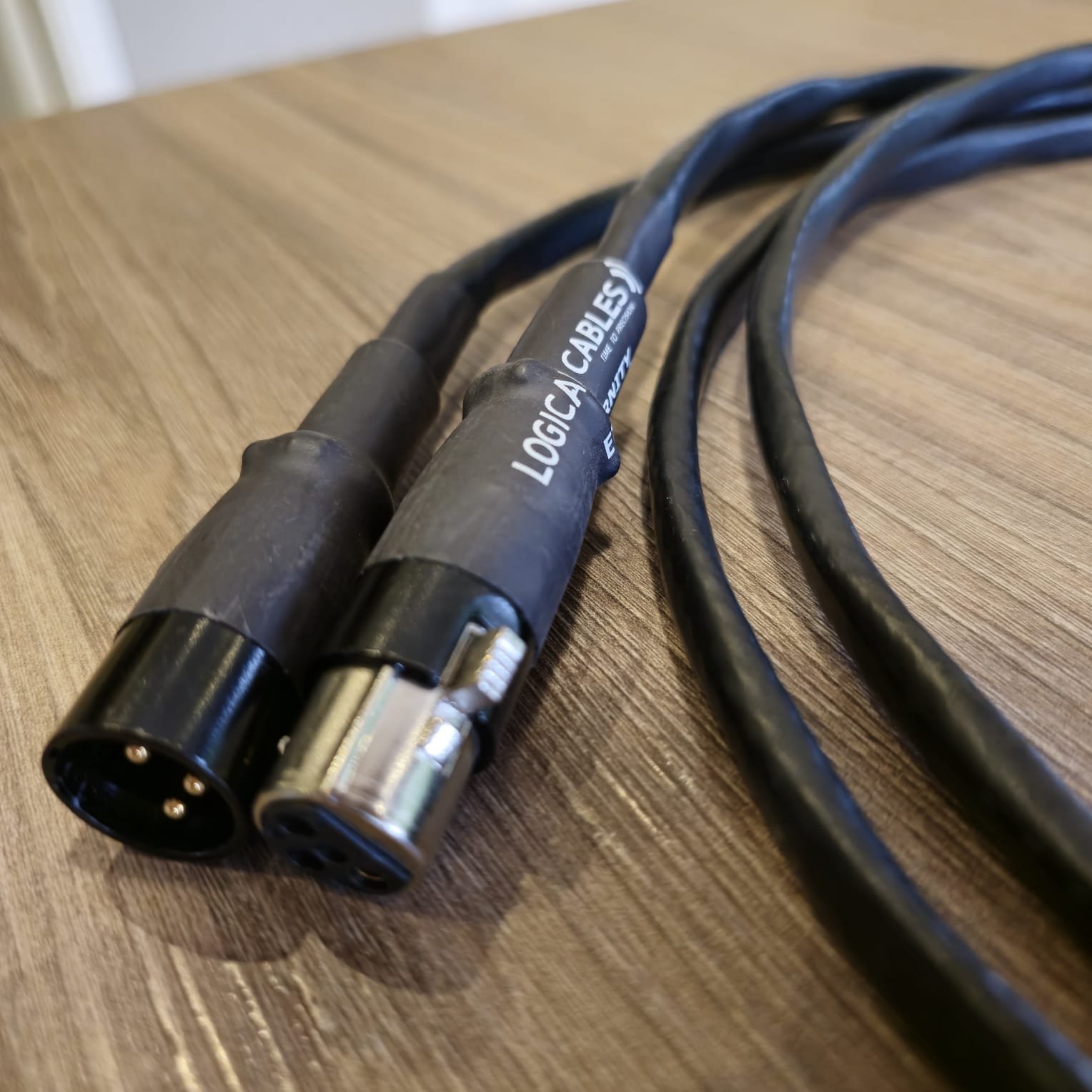 Par de Cabos Interconnect Logical Cables Eternity - XLR - 1,5m ...