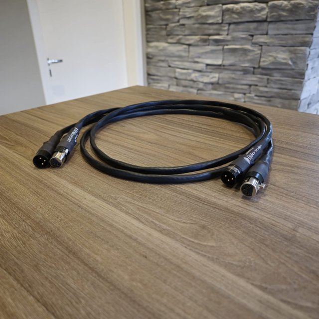 Par de Cabos Interconnect Logical Cables Eternity - XLR - 1,5m ...