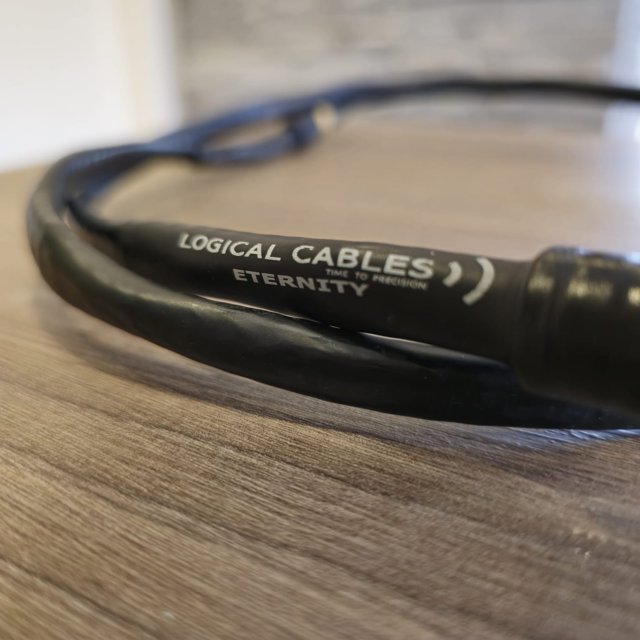 Cabo Interconnect Logical Cables Eternity - RCA - 1m - Seminovo | AudioTAG