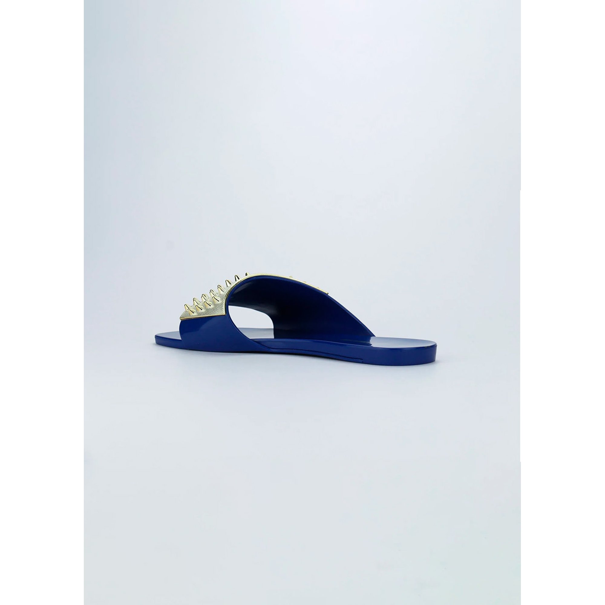 Rasteirinha Avolto Punk | Voices Culture