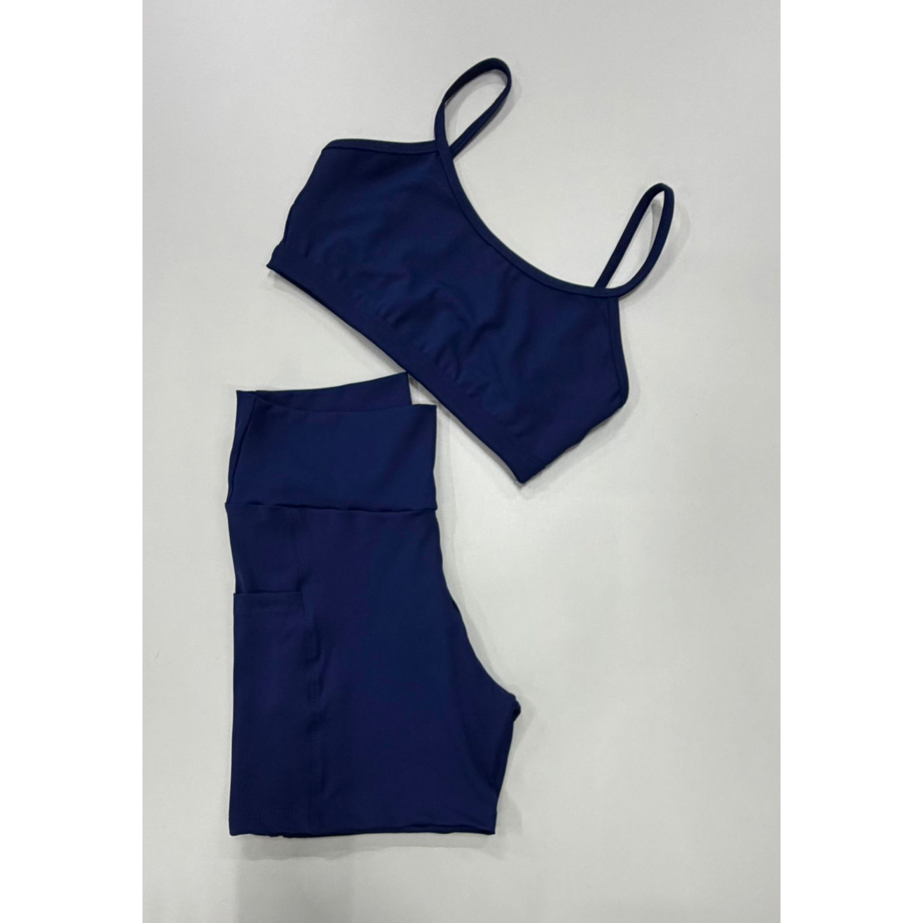 Cj short bolso suplex de poliamida azul marinho + top Laura TAM único ...