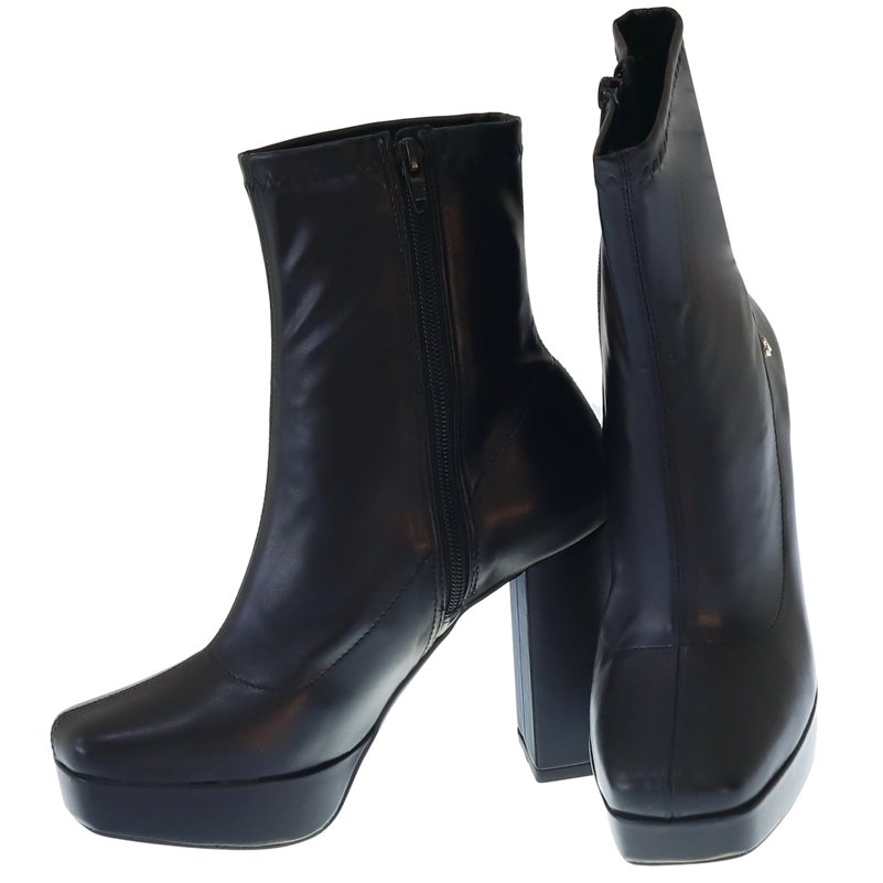 bota feminina em couro, bota coleção 2024, botas novidades, botas da ...