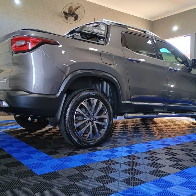 Piso Modular Automotivo Preto 30x30cm (1 Unidade) | Roma Car Detailing