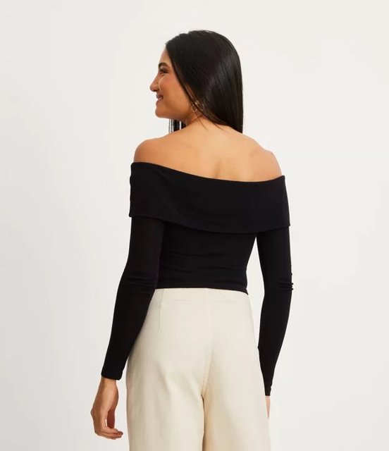 Blusa Ombro A Ombro Em Ribana Com Pala Dobrada E Textura Canelada ...