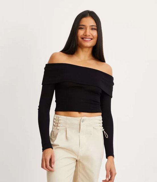 Blusa Ombro A Ombro Em Ribana Com Pala Dobrada E Textura Canelada ...