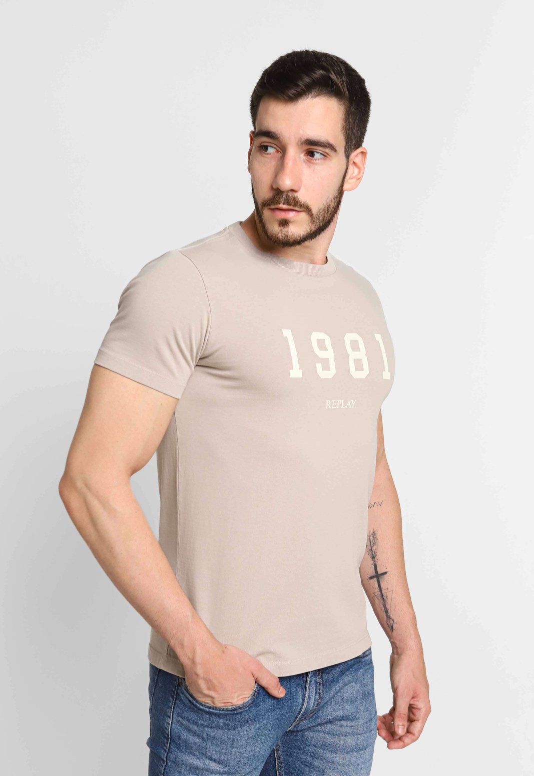 Camiseta Replay 1981 | Henri Store - Loja Oficial