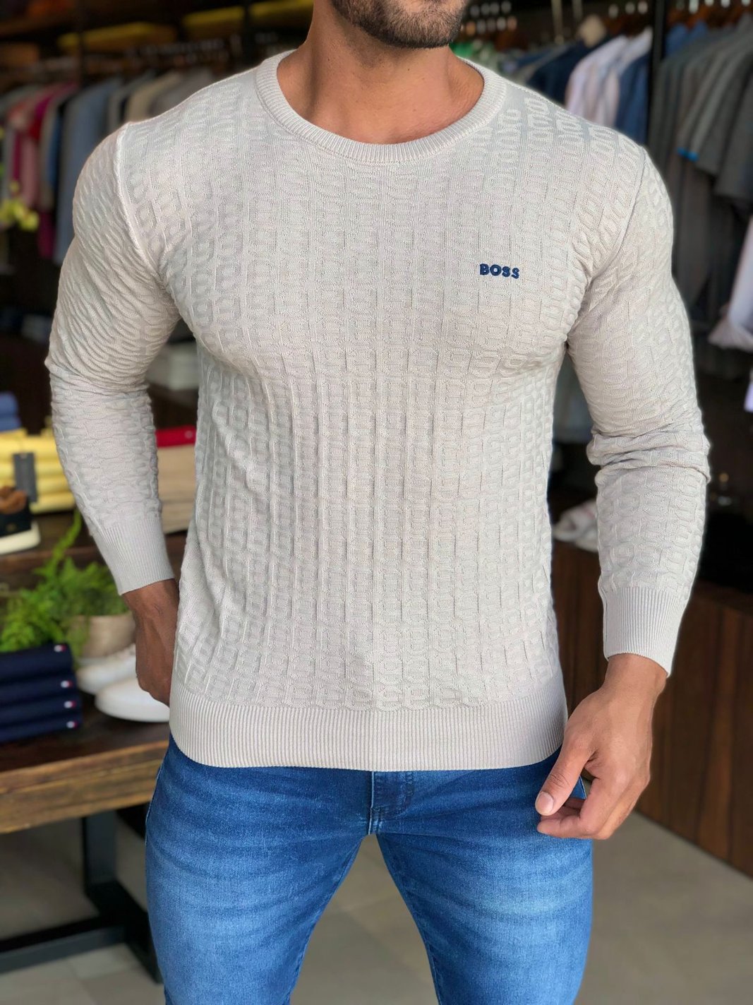 Suéter Hugo Boss Detalhado Logo Peito Cinza | Henri Store - Loja Oficial