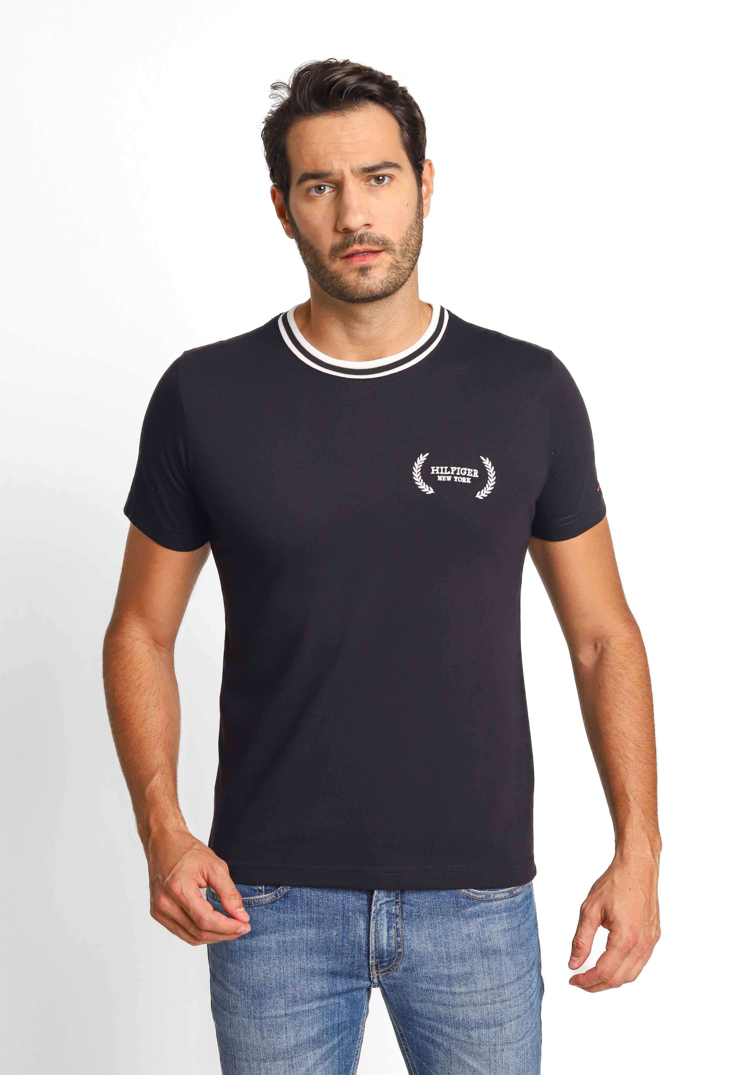 Camiseta Tommy Hilfiger Retilínea Gola - Sale | Henri Store - Loja Oficial