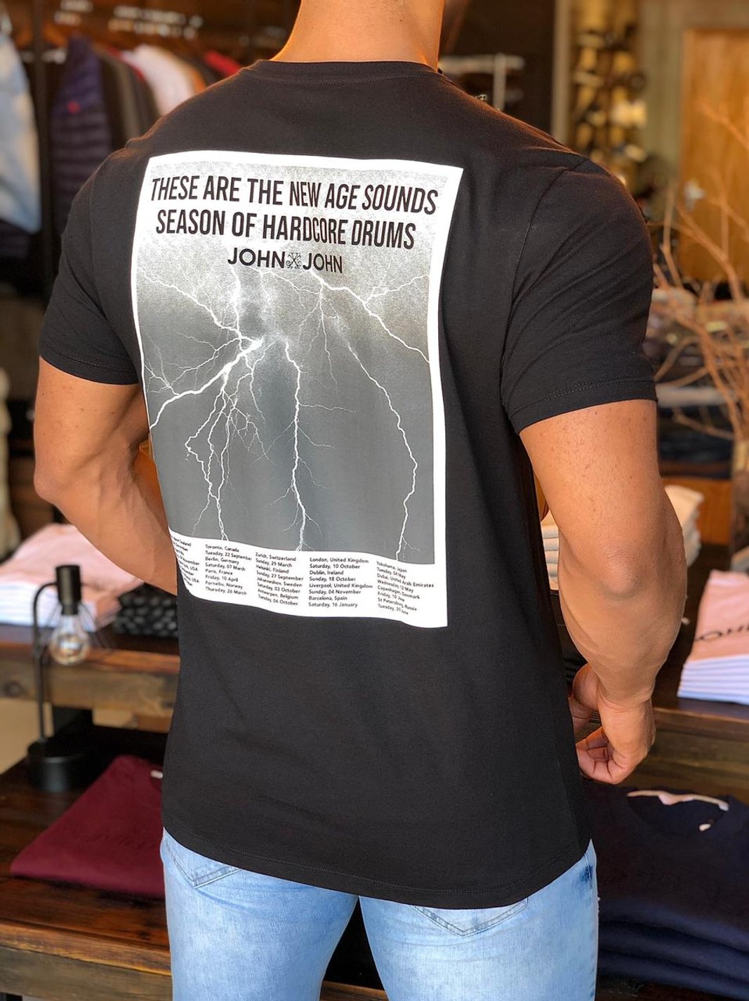 Camiseta John John Preta Rg Hardcore Drums 07 2101 001 | Henri Store ...