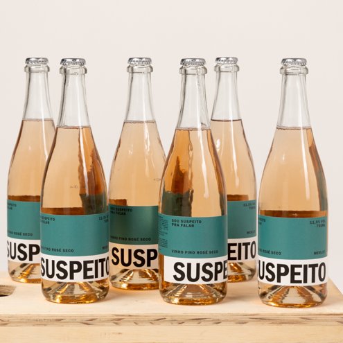 Suspeito Vinho | Harmoniza com boas histórias.