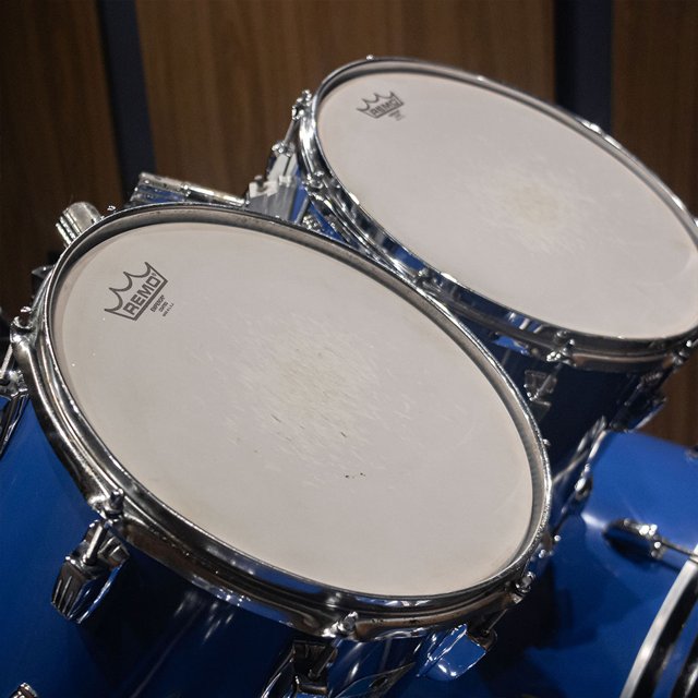 Bateria Ludwig Classic Maple 24/24/12/14/16/18 Blue Cortex Anos 80 ...