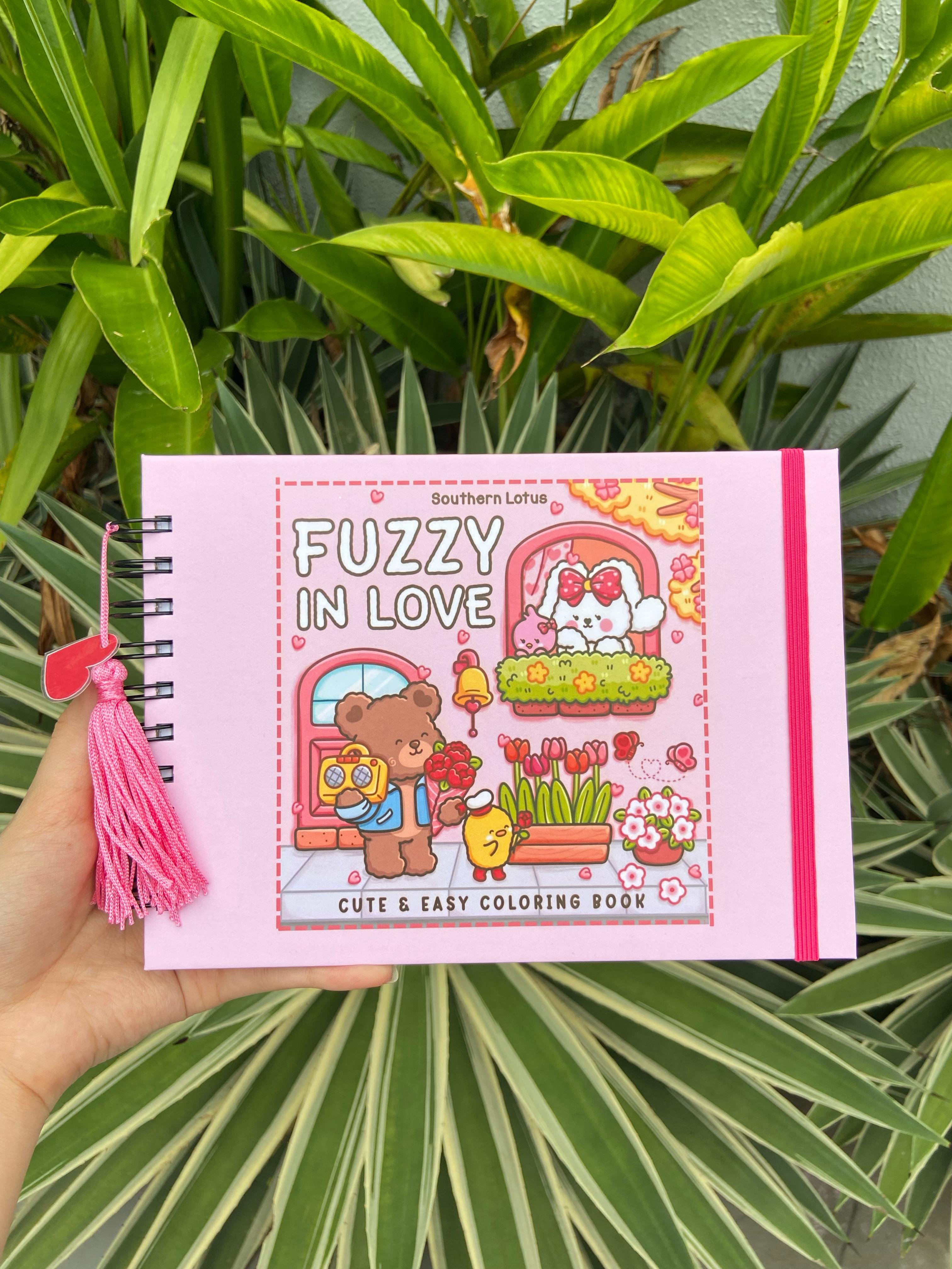 Fuzzy in Love Livro de Colorir - 50f 180g | @Mimosstori