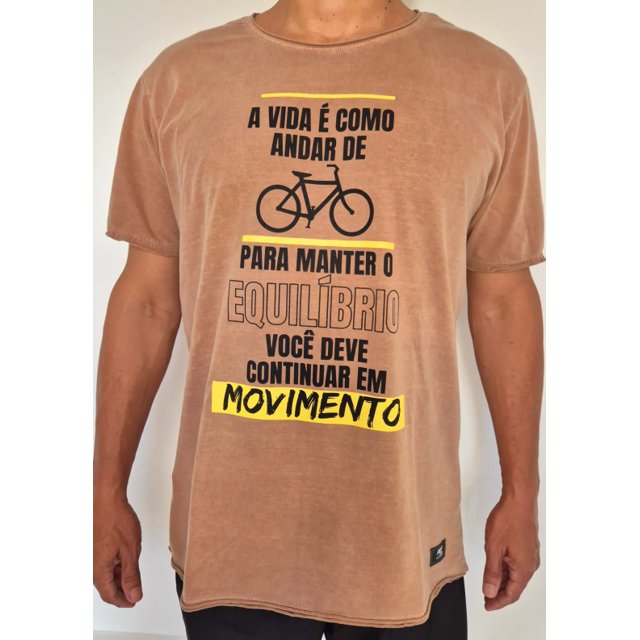 CAMISETA GOLA CANOA ALGODÃO PREMIUM "A VIDA É COMO ANDAR DE BIKE" | PGF SPORTWEAR