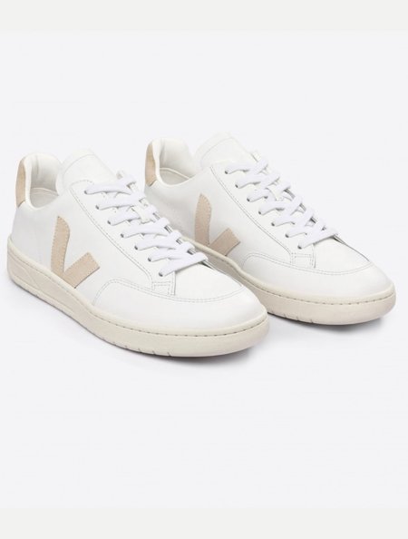 Tênis Veja V12 Leather White Sable | Adamanto Store