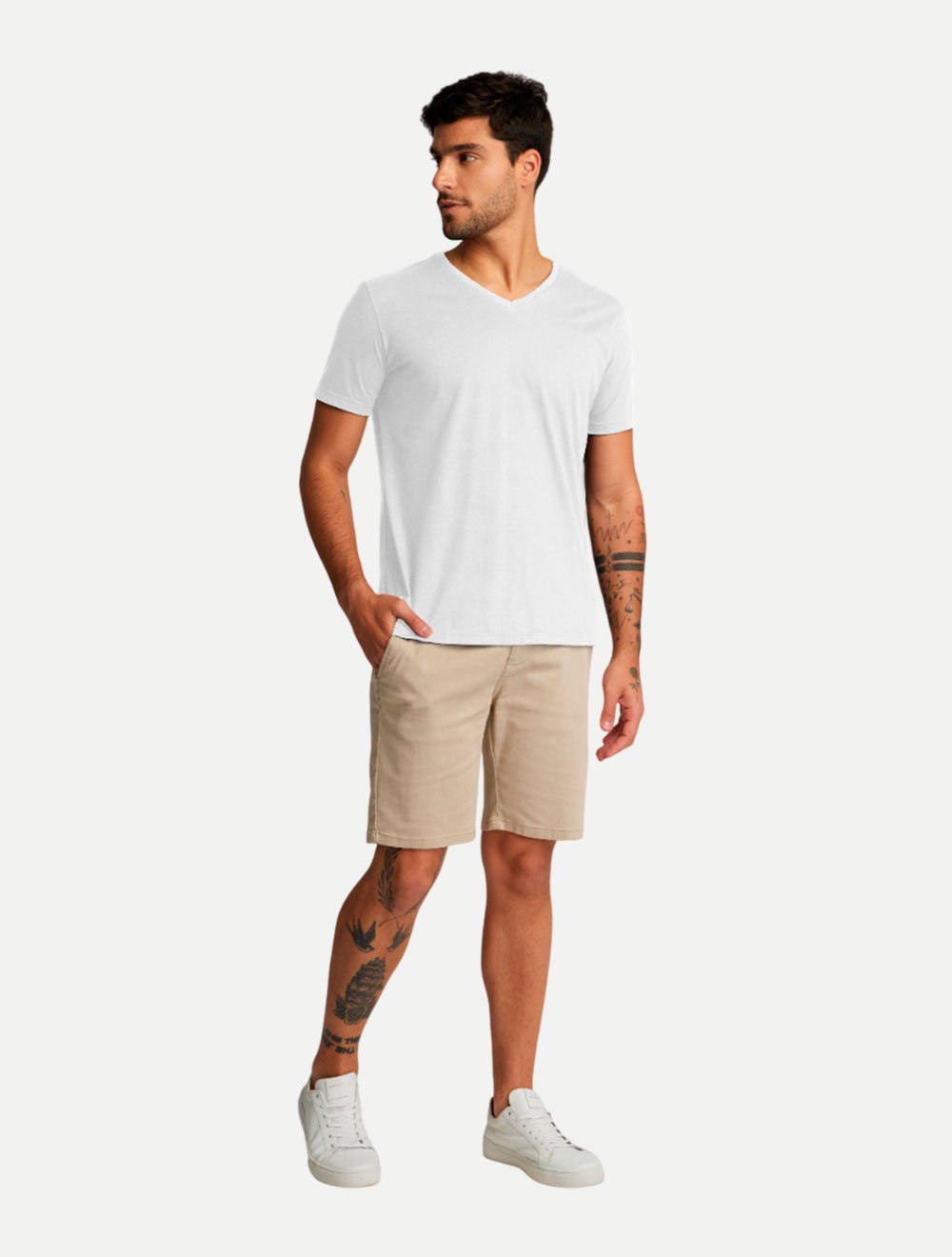 Camiseta King & Joe Pima Regular Gola V CA23802 Branca | Adamanto Store