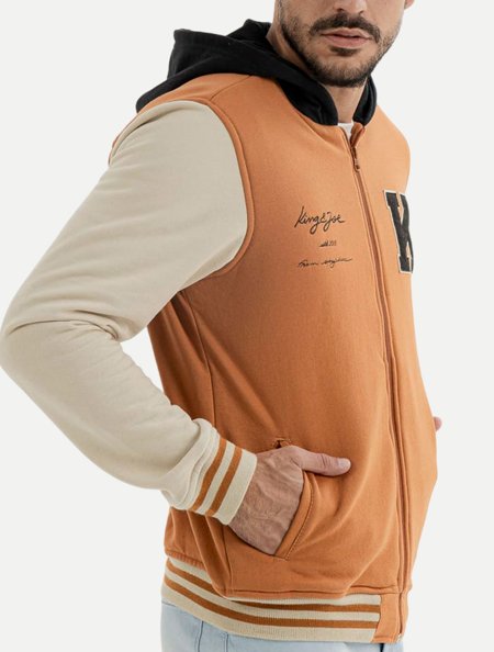 Moletom King & Joe Masculino Regular Bordado MO22205 Ocre | Adamanto Store
