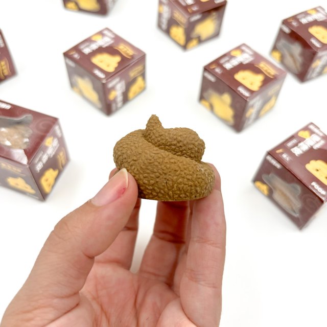 Borracha Fofa Cocô Poop - Cx 24 Und | Atacado Papelândia