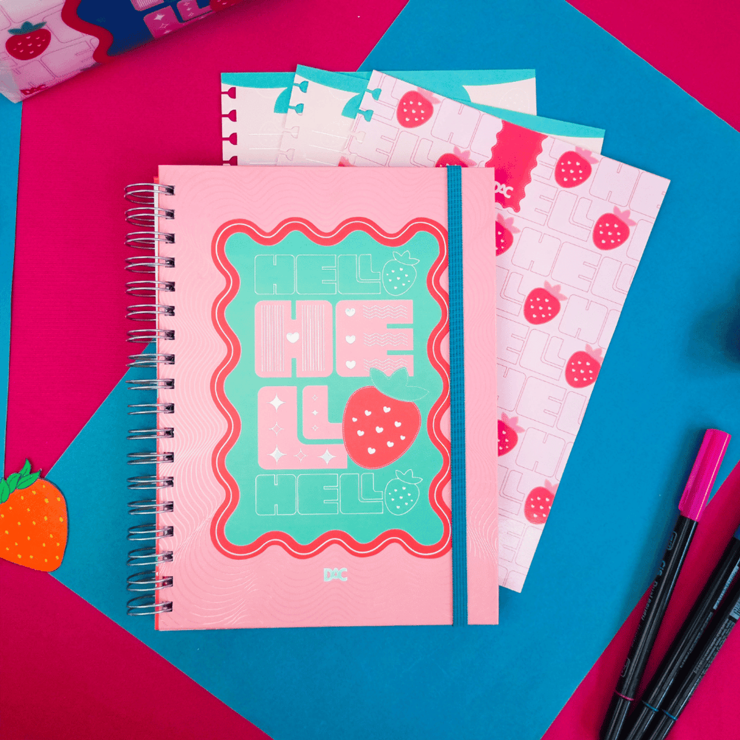 Caderno Smart Colegial 10 Matérias Hello DAC | Atacado Papelândia