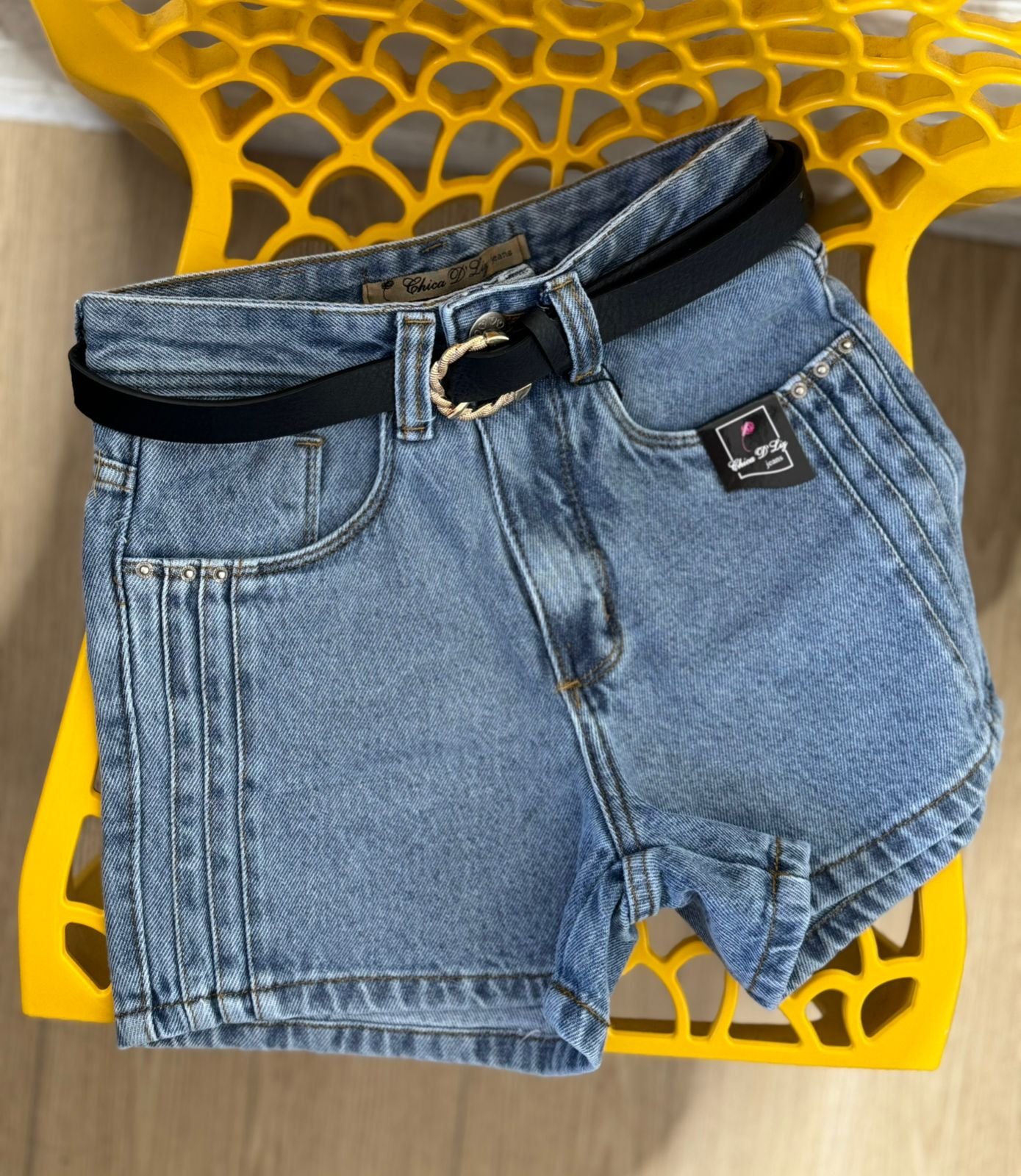 SHORT CHICA DLIZ - CLARO SEM ELASTANO REF 1 1028 | M Store Atacado