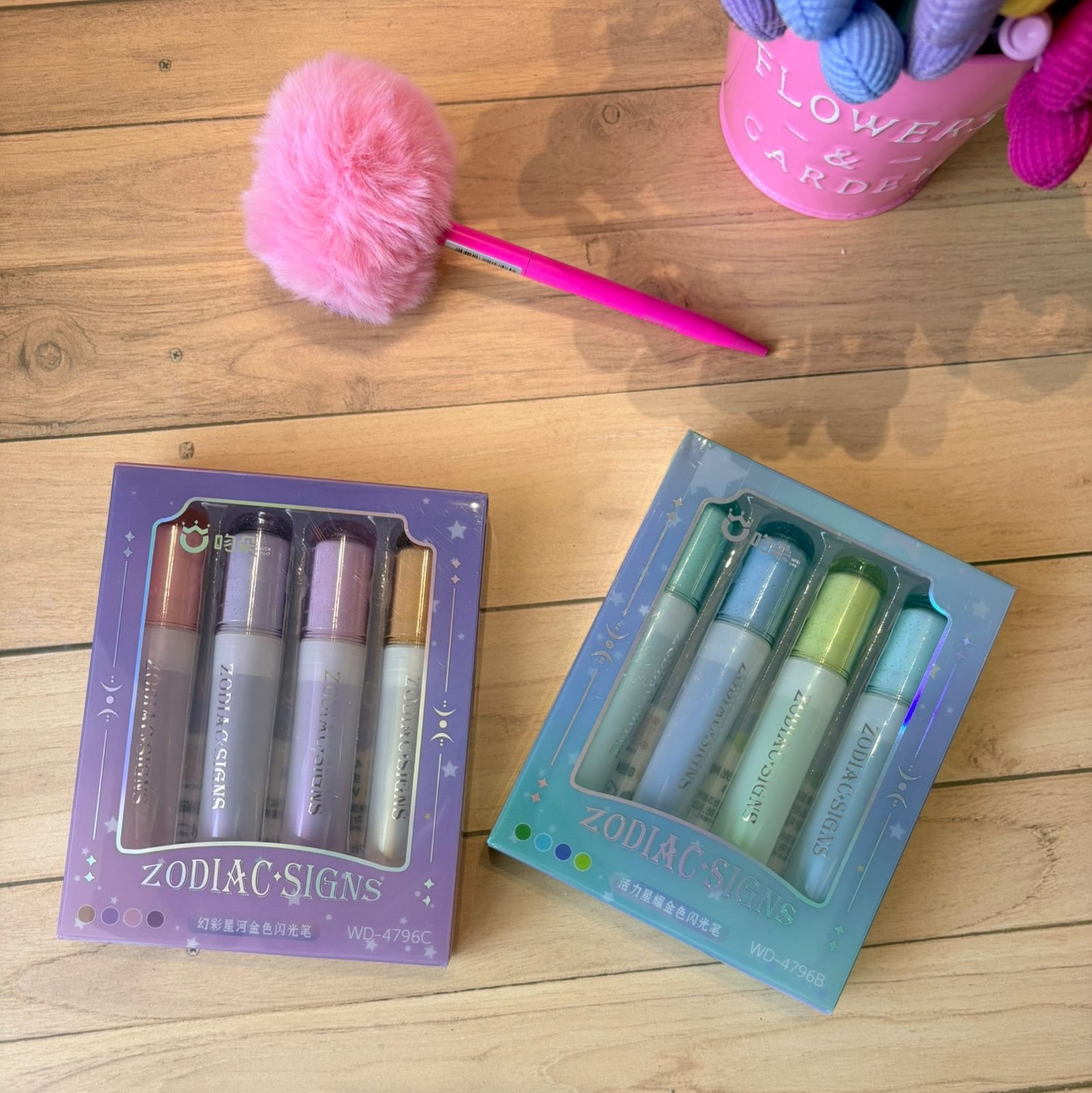 Kit Marca-Texto Glitter – Zodiac Signs | 4 Cores | Papelaria Colorir