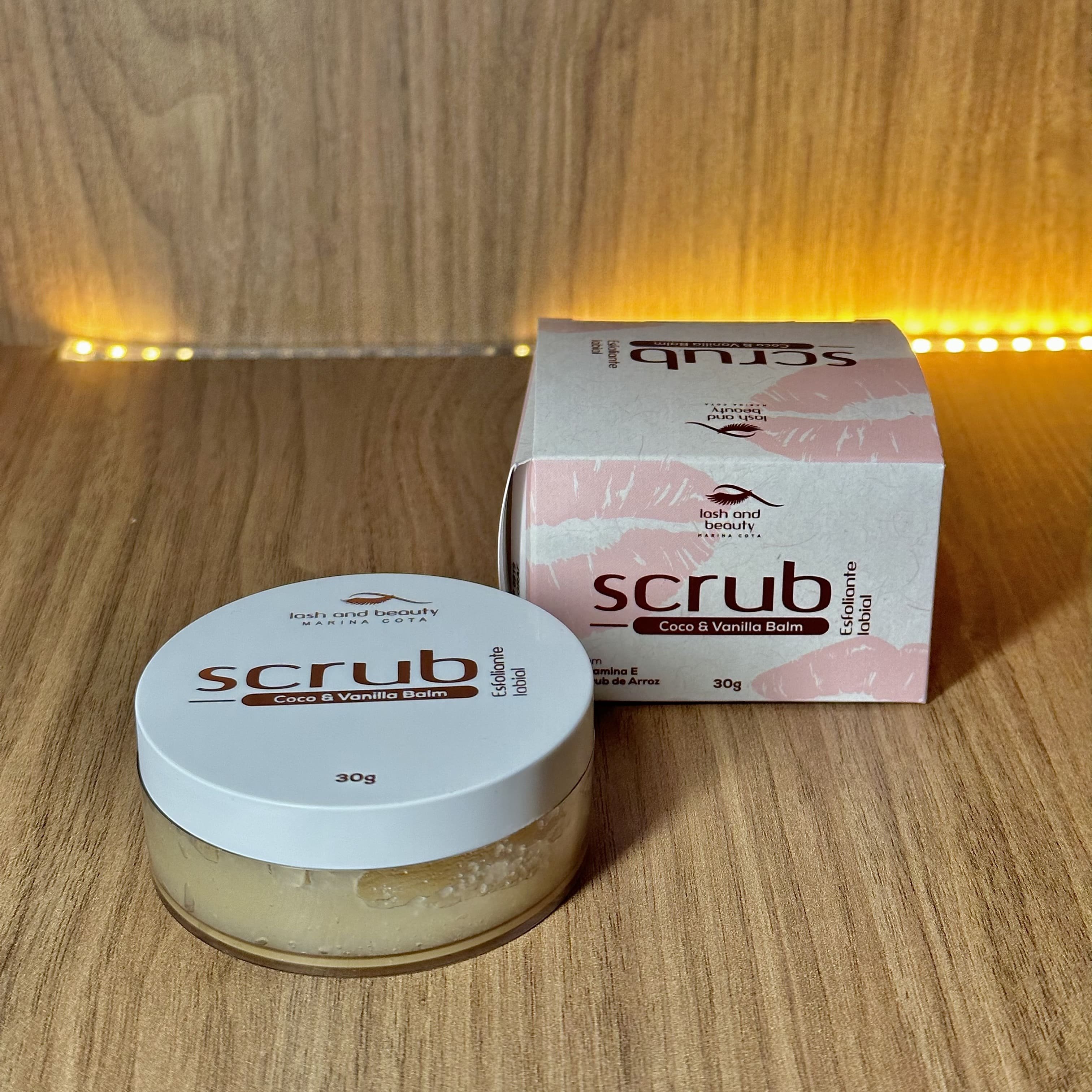 Scrub Coco e Vanilla - Esfoliante Labial | Duda Santiago Beauty Shop