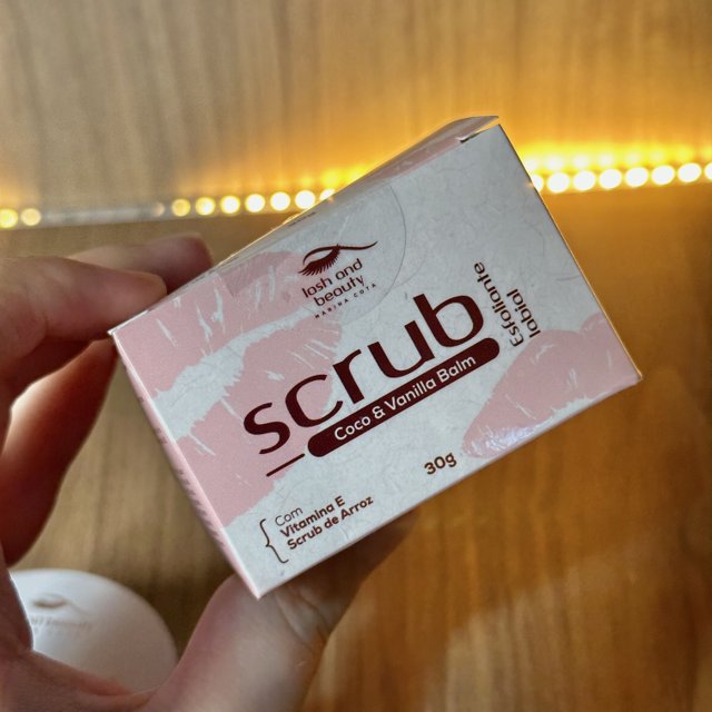 Scrub Coco e Vanilla - Esfoliante Labial | Duda Santiago Beauty Shop