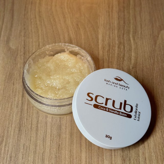 Scrub Coco e Vanilla - Esfoliante Labial | Duda Santiago Beauty Shop