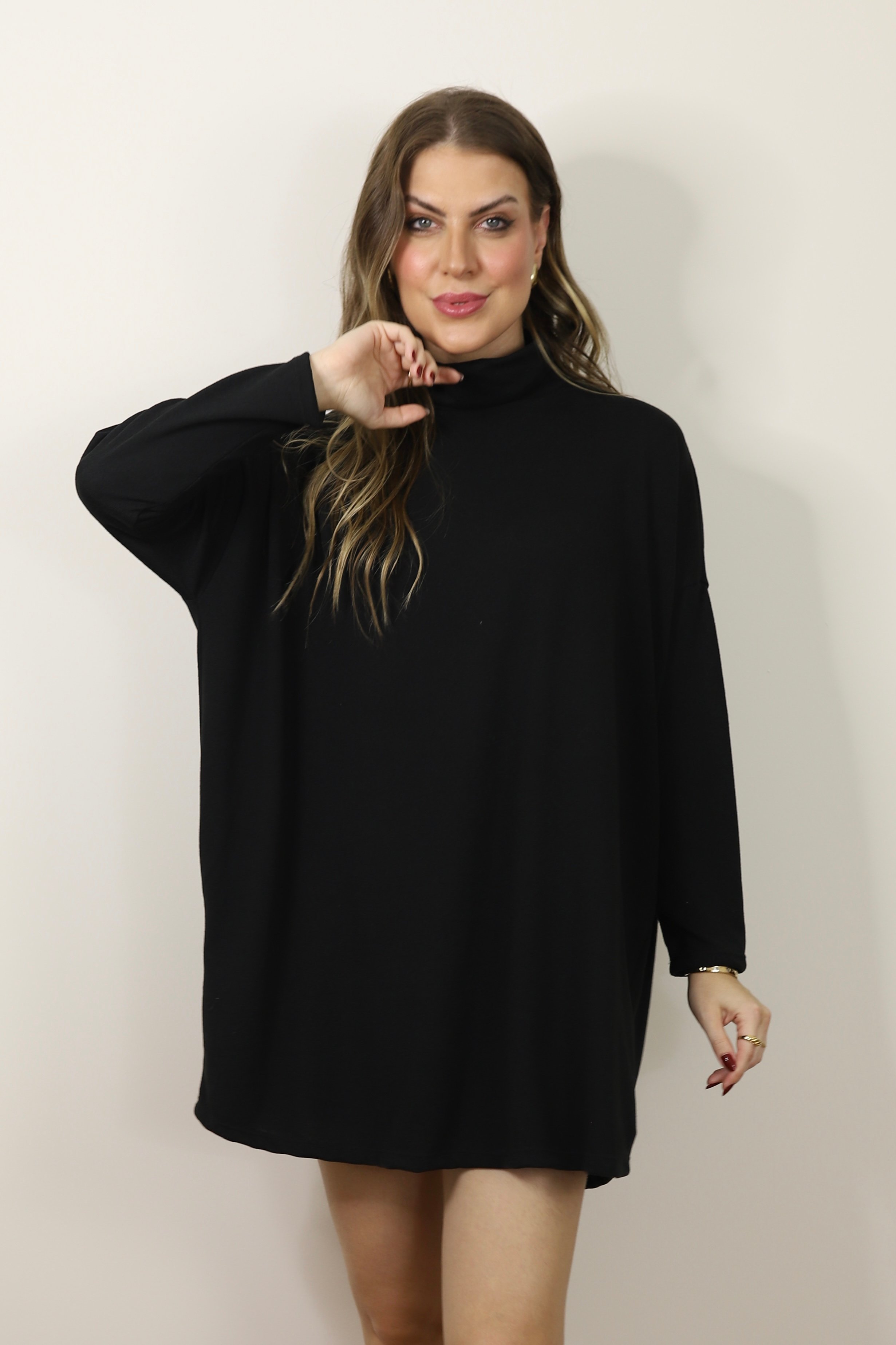 Vestido Poncho Preto - Manga Longa | Loochi