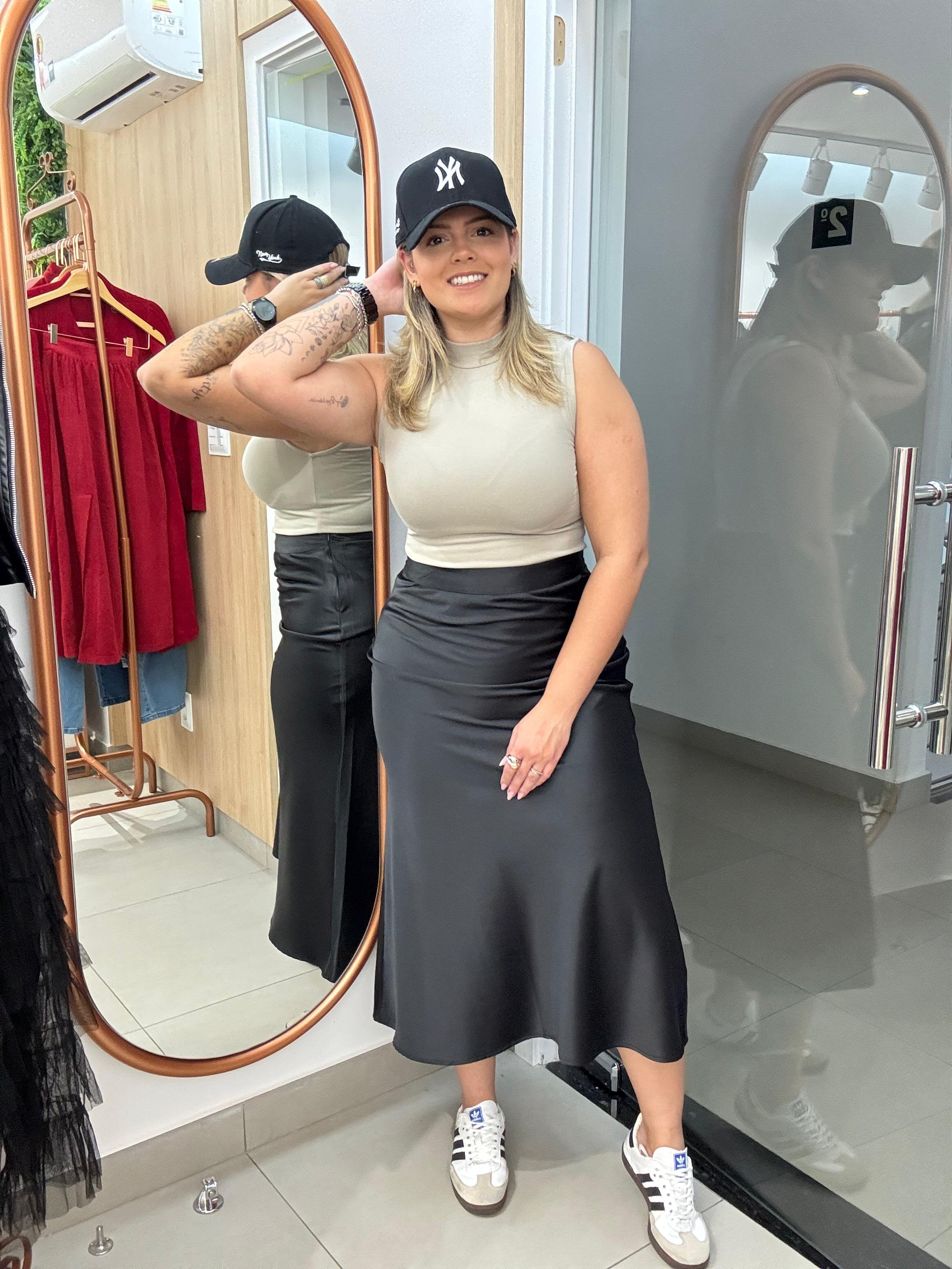 Saia acetinada lisa | Gontijo Store