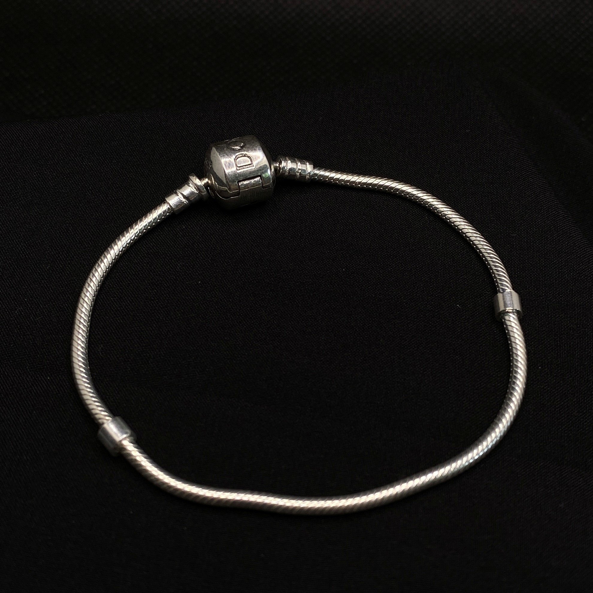 Pulseira Pandora com Fecho Circular Prata 925 - 20cm | Azura store