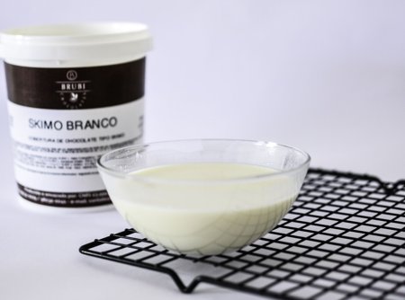 Skimo Branco 11kg | Brubi Distribuidora