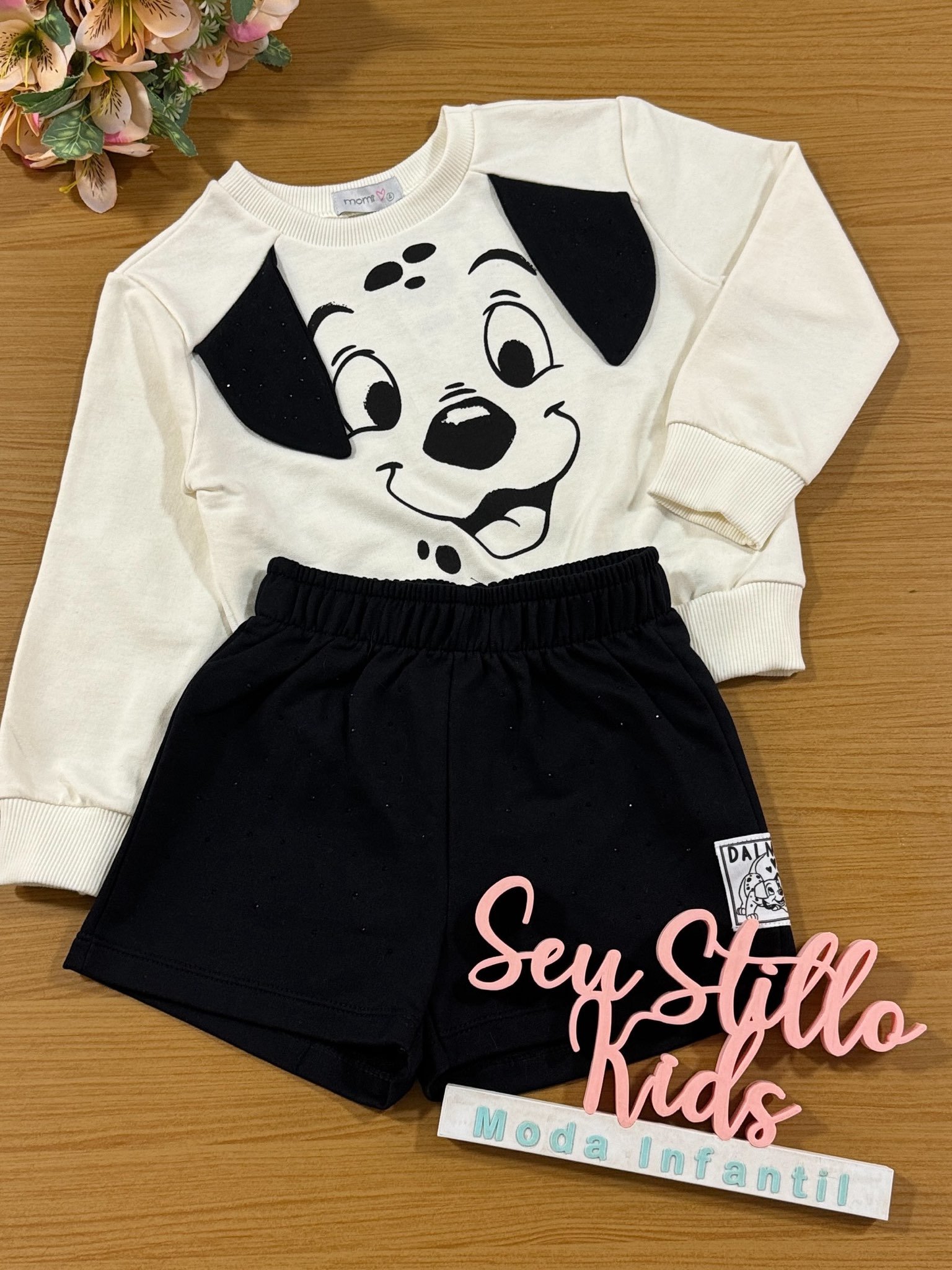 Conjunto Infantil Momi Inverno Shorts e Moletom 101 Dálmatas | Seu ...