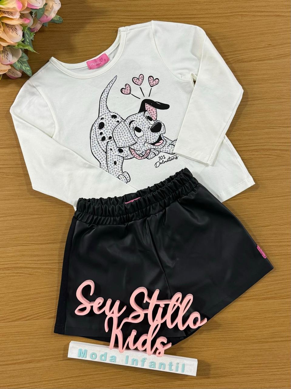 Conjunto Infantil Momi Inverno Short Preto e Blusa 101 Dálmatas | Seu ...