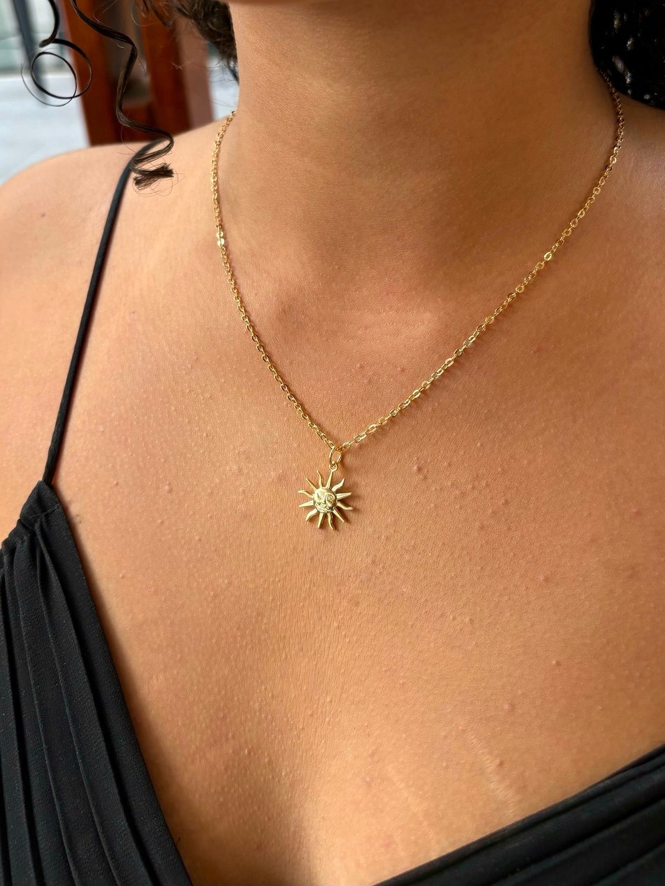 Colar Sun - Banho Ouro 18K | Ilummine Acessórios
