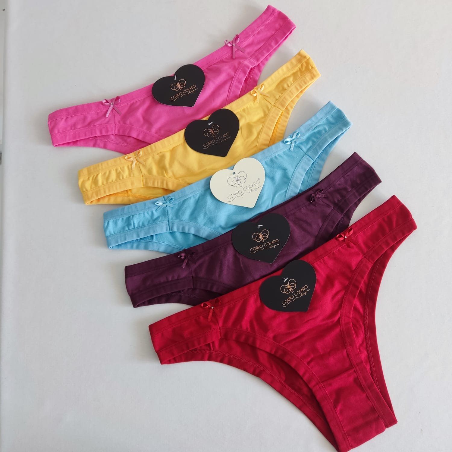 Kit 5 Calcinhas de Algodão Modelo Sabrina Corpo Colado | Loja de ...