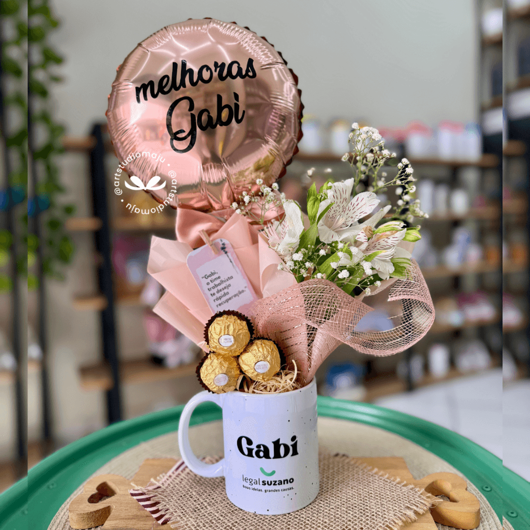 Floral Elegance | Com Caneca Personalizada | artstudiomaju