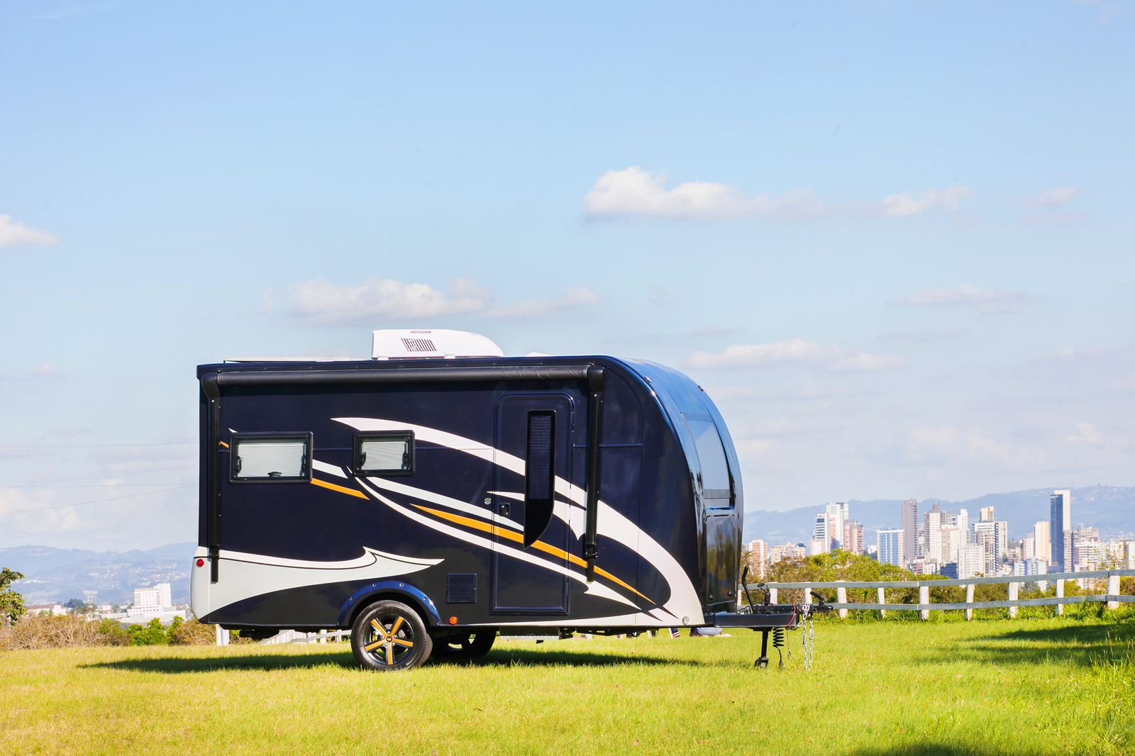 Trailer FX400 - Fênix | Shopping do Motorhome