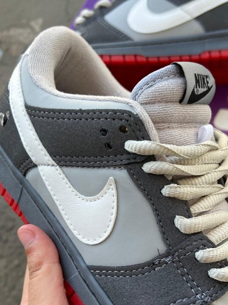 DUNK LOW PRO STAPLE GRAFITE PIGEON BAZAR BAZAR | Outlet DR